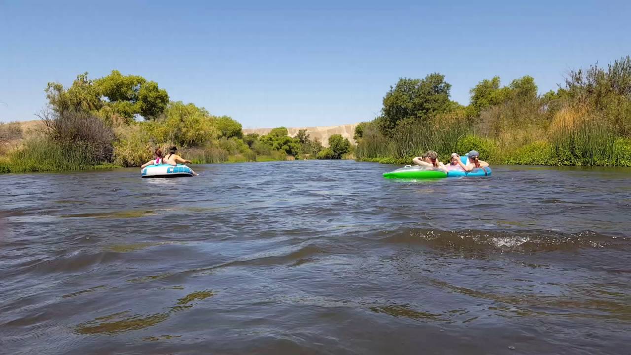 steady floatin on the 4th - YouTube