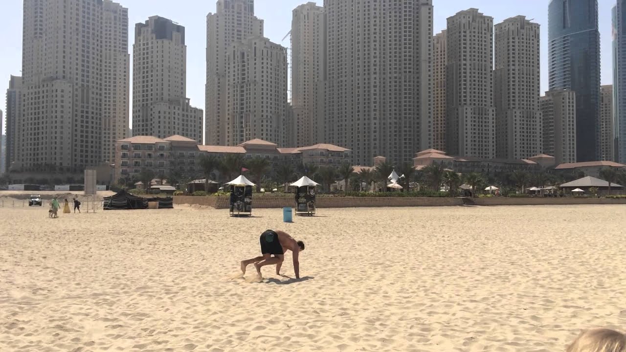 Burpees frog Dubai Marina 2014 - YouTube