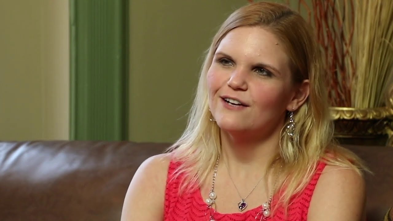 Nicky lost 235 pounds with the help of WellSpan Bariatric Surgery - YouTube