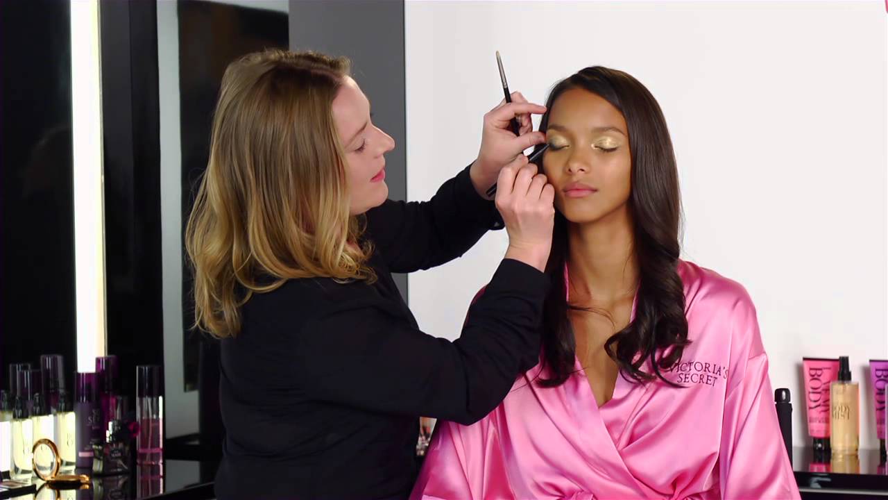 Get the Look: Victoria's Secret Metallic Makeup - YouTube