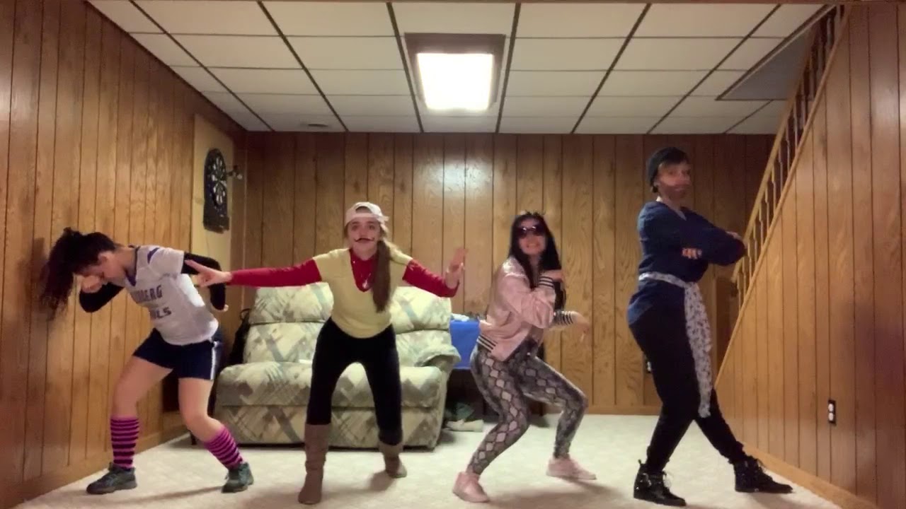 White Girls Dancing the YMCA - YouTube