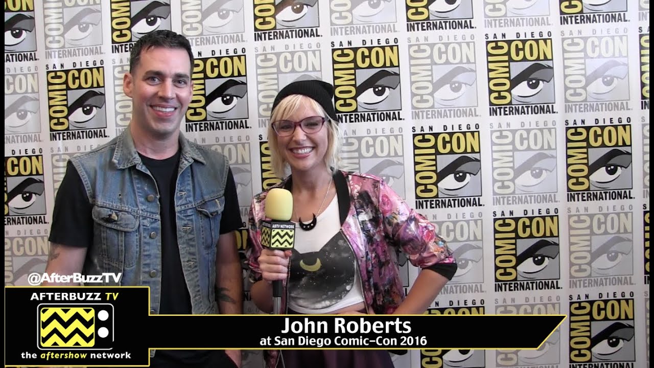 John Roberts (Bob's Burgers) at San Diego Comic-Con 2016 - YouTube