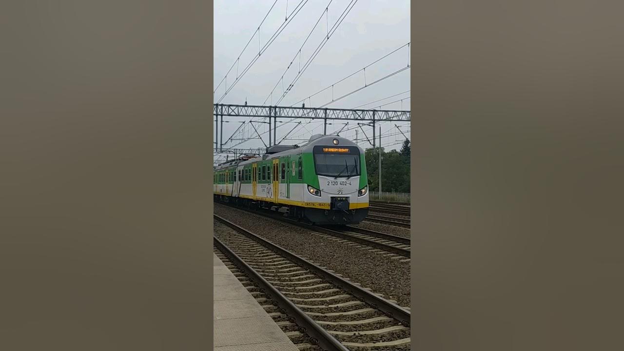 EN57AL-1645 KM odjeżdża ze stacji Dęblin - YouTube