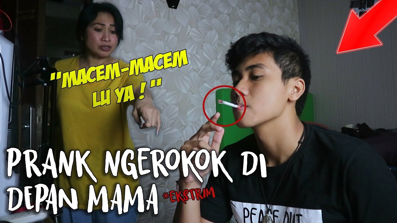 PRANK NGEROKOK DI DEPAN ORANG TUA !! DIGALAKIN HABIS-HABISAN ...