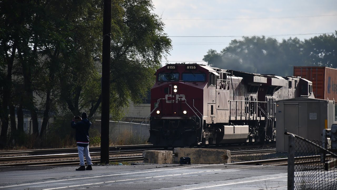 CP Intermodal with CP (AC4400CWM) #8155 & CP (ES44AC) #8872 Dolton IL - YouTube