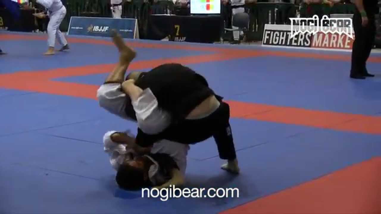 IBJJF NY Summer Open 2014 • Daniel Covel vs Jomari Guarin • Nogi Bear ...