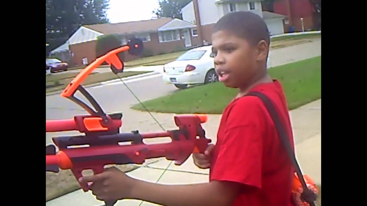 Nerf War: The Sniper - YouTube