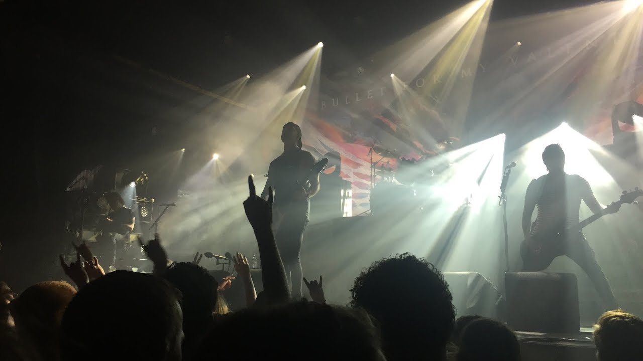 Jason Bowld of Bullet For My Valentine Performs Drum Solo 12.06.2018 ...