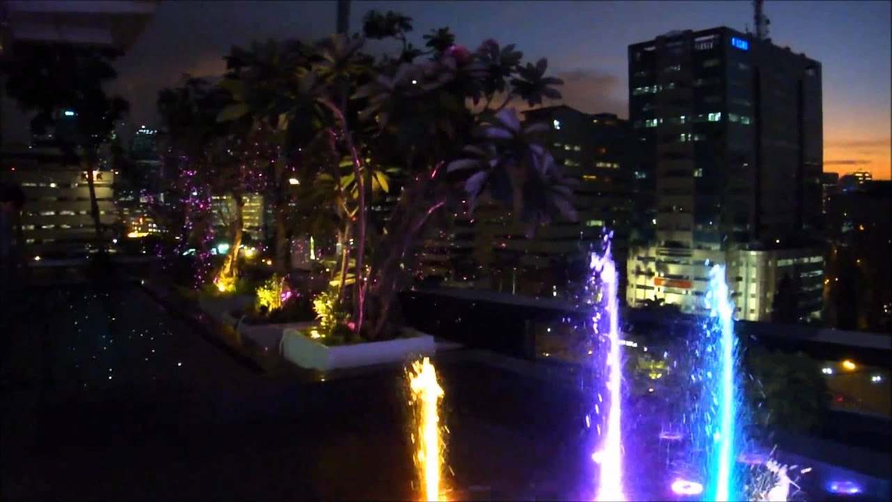 THE MOST IMPRESSIVE DECK FOUNTAINS AND FIBRE OPTIC LIGHTING AT MENARA ...