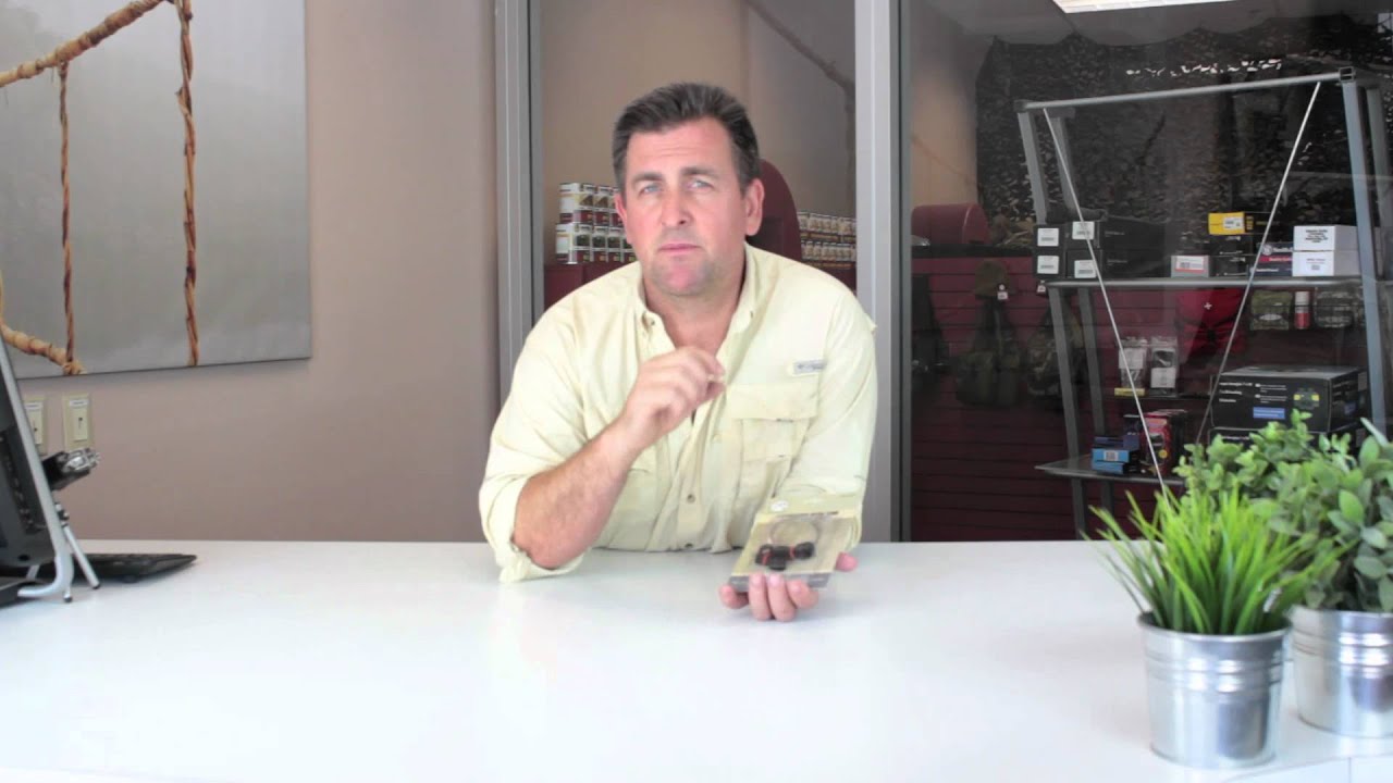 Tim Ralston of National Geographic 's Doomsday Preppers demos the ...