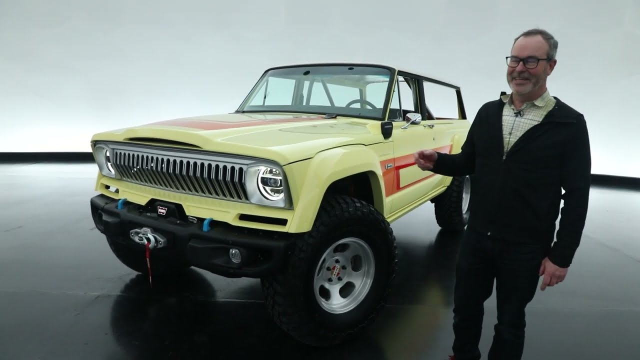 Jeep Cherokee från 1978 med modern insida. En Wrangler Rubicon 4xe ...