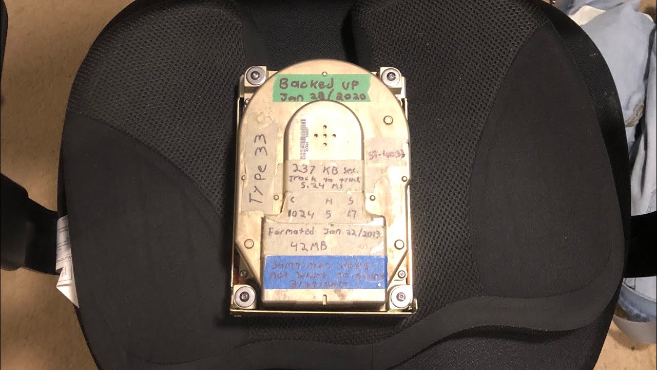 Seagate ST-4053 42MB - YouTube