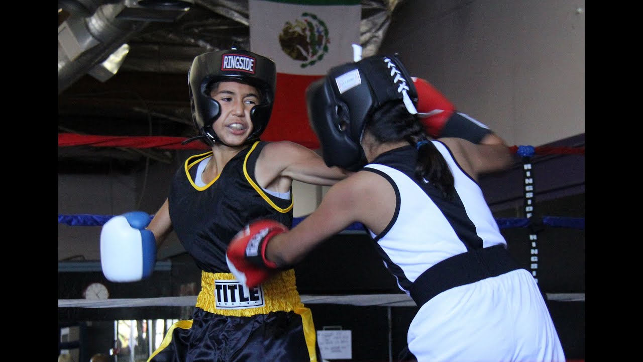 Boxing: Sandra Tovar vs. Evelyn Mojica - YouTube