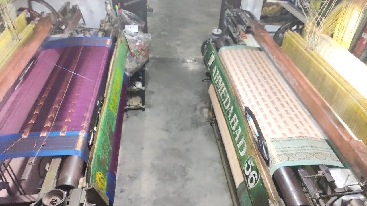 Power loom saree | Weaving in (MAU) city | mau Saree | ZAIFU - YouTube