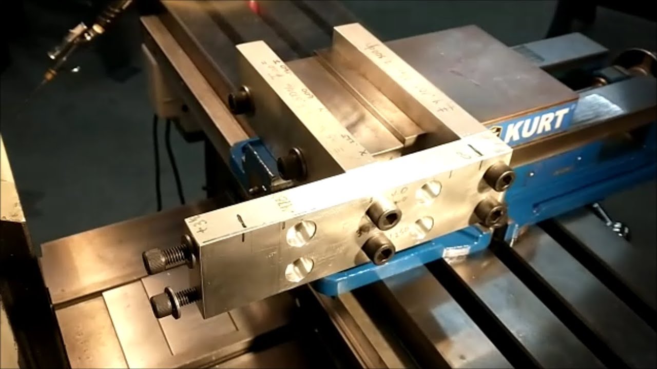 Machining End Features in Long Parts -- The Vertical Outrigger - YouTube