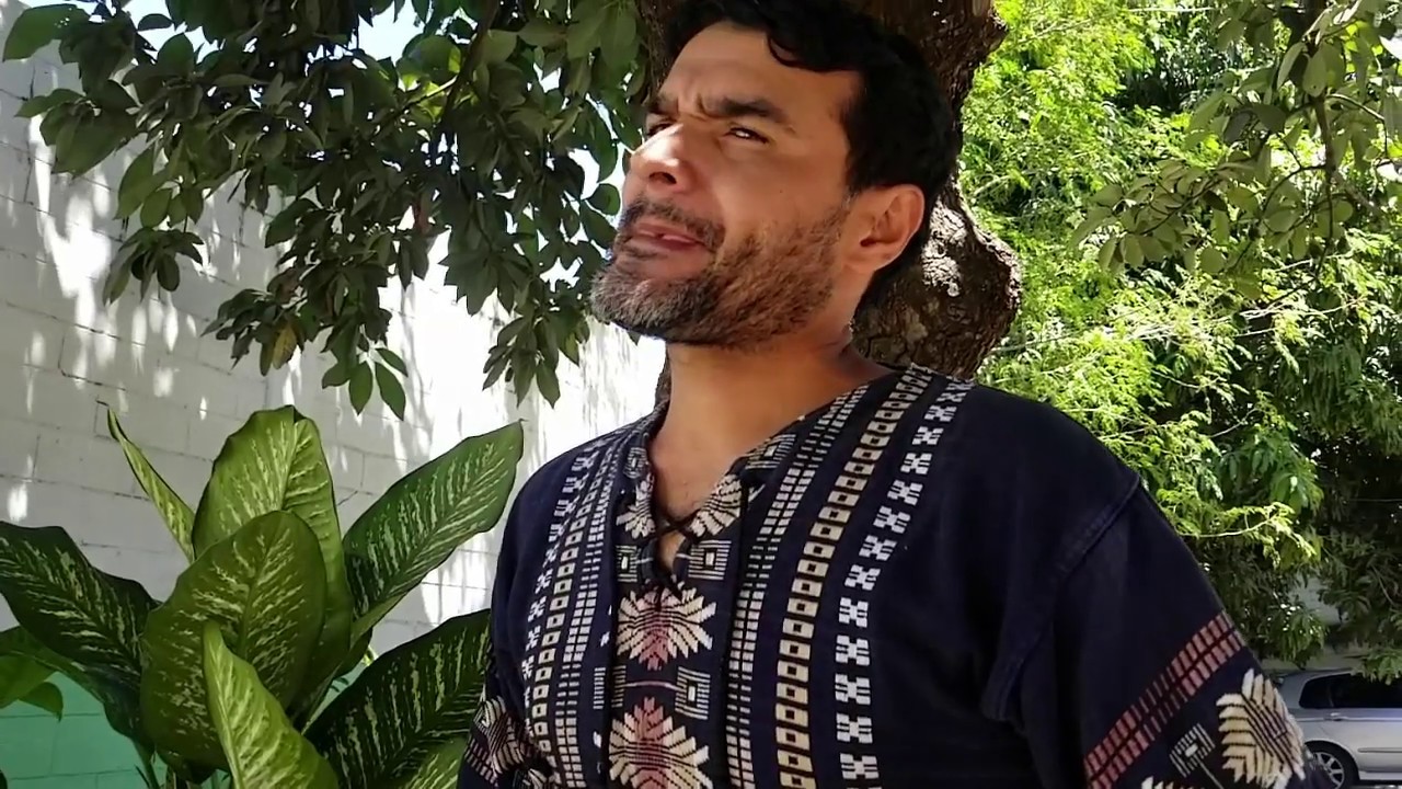 Probando las diferentes formas de silvar. - YouTube