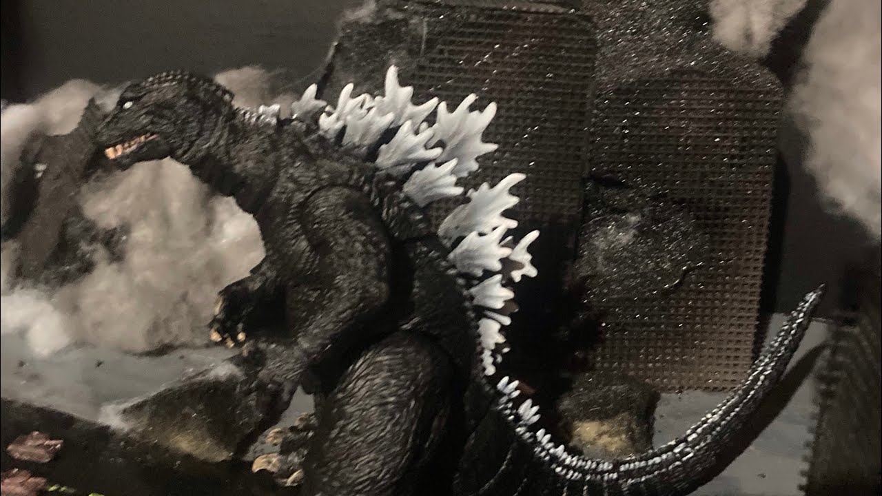 NECA Godzilla 2001 (GMK) custom figure - YouTube