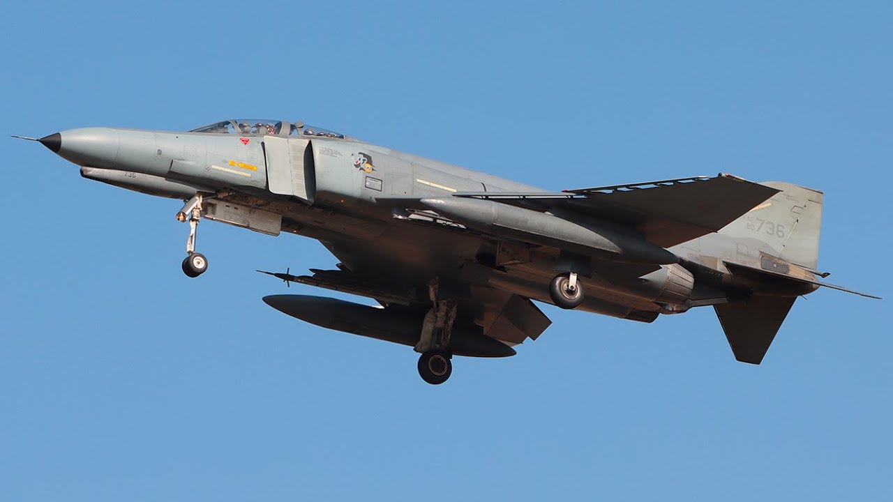 Super Rare South Korea F-4E Phantom II Flying in 2023 - YouTube