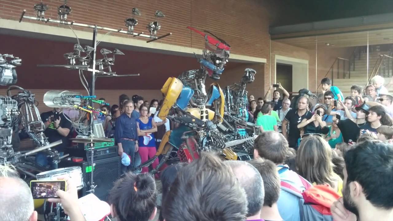 One Love Machine Band @ Maker Faire - Kolja Kugler - YouTube