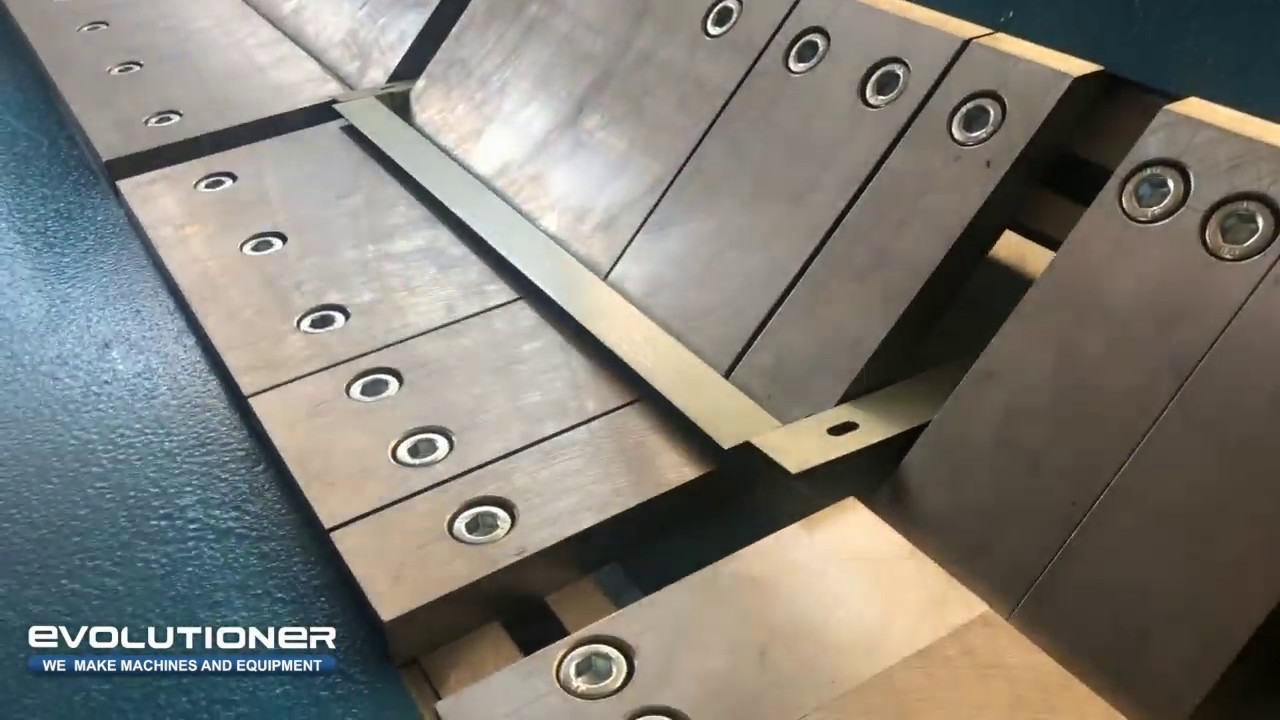 Pan & box brake SM 1550, folder, bending machine, folding machine - YouTube