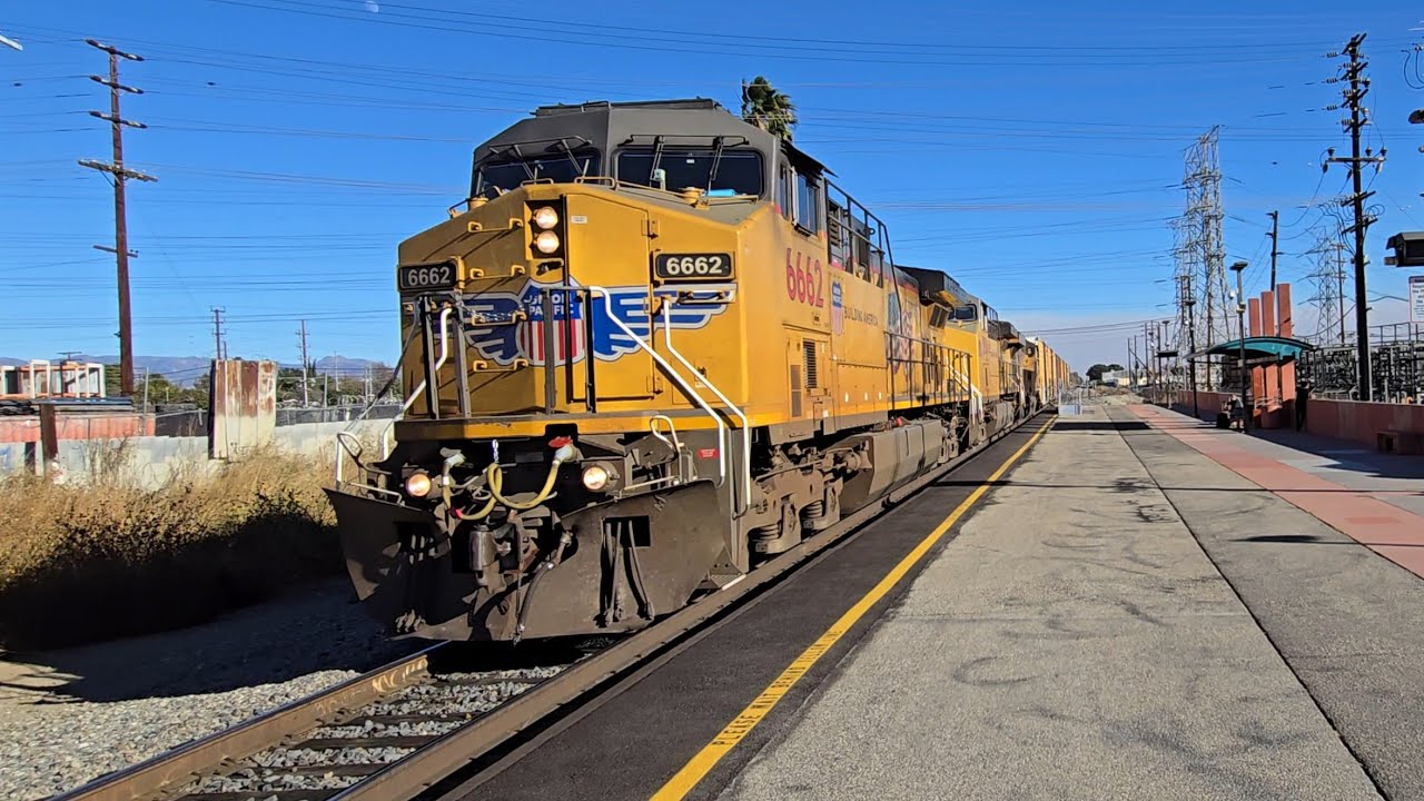 SCAX 868 SCAX 861 At Glendale SCAX 904 LOF67 Guadalupe Hauler At Van Nuys Northridge - YouTube