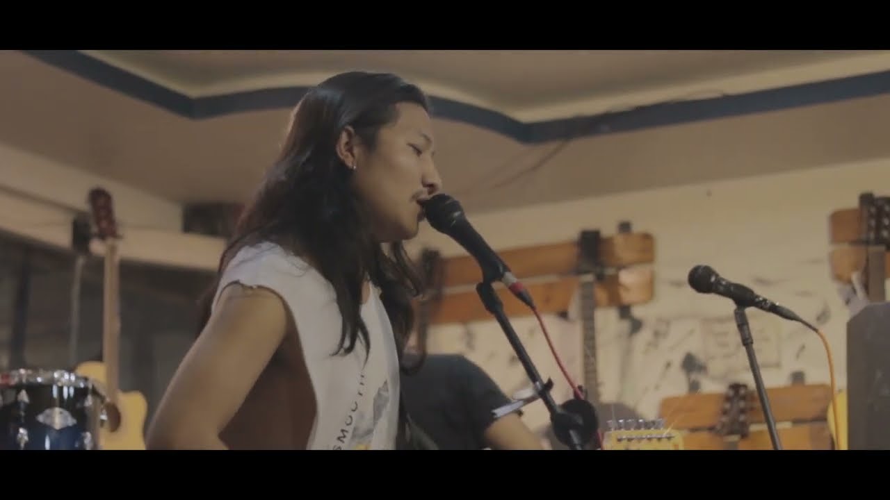 Sarir - The Unleash (official live video) - YouTube