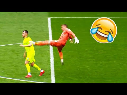 Football, epic fails, funny moments, skills and goal! 😂😂 #2 - YouTube