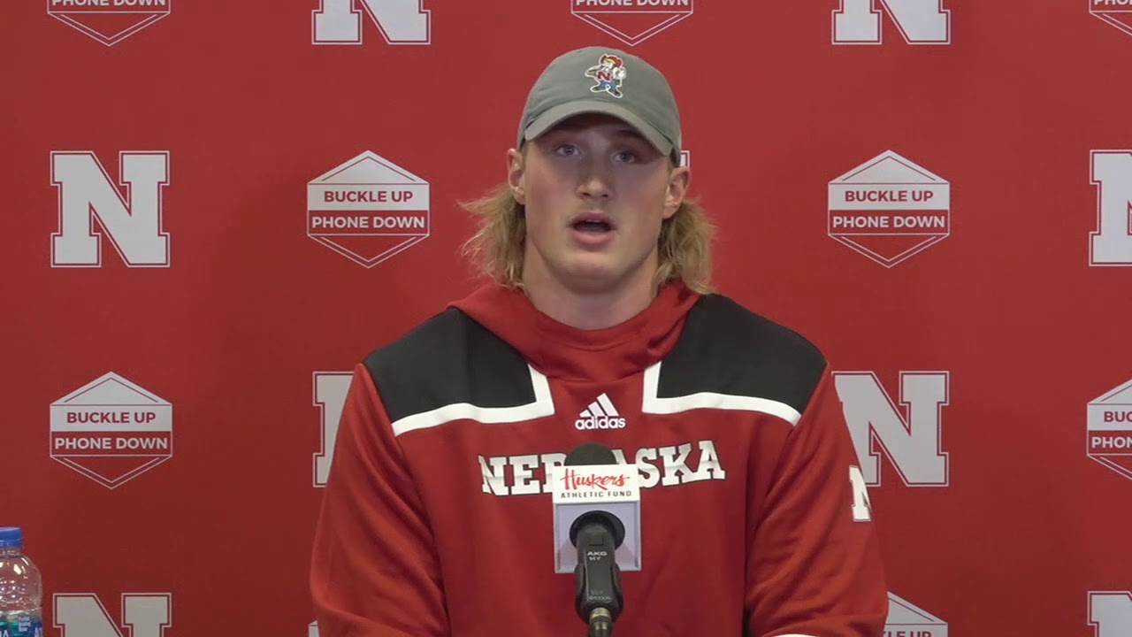 HOL HD: Travis Vokolek Tuesday Press Conference - YouTube