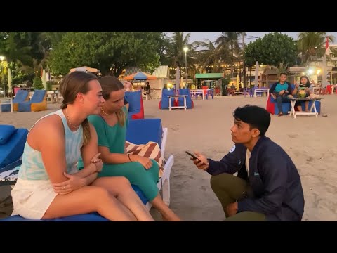 Berbicara Bahasa Inggris Dengan Bule di Pantai Double Six Bali • Tugas BING • Primakara University