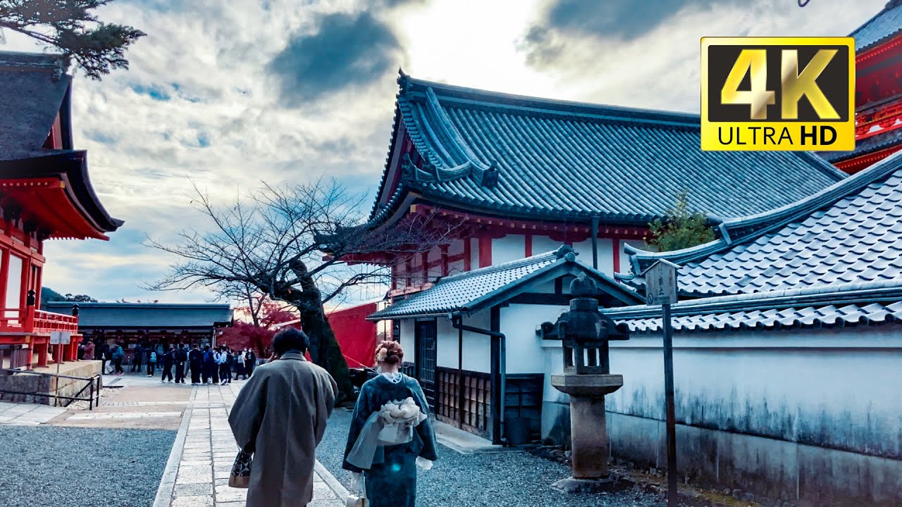 【4K UHD】Walking Tour-Autumn Leaves in Kiyomizudera Temple, KYOTO, JAPAN ...