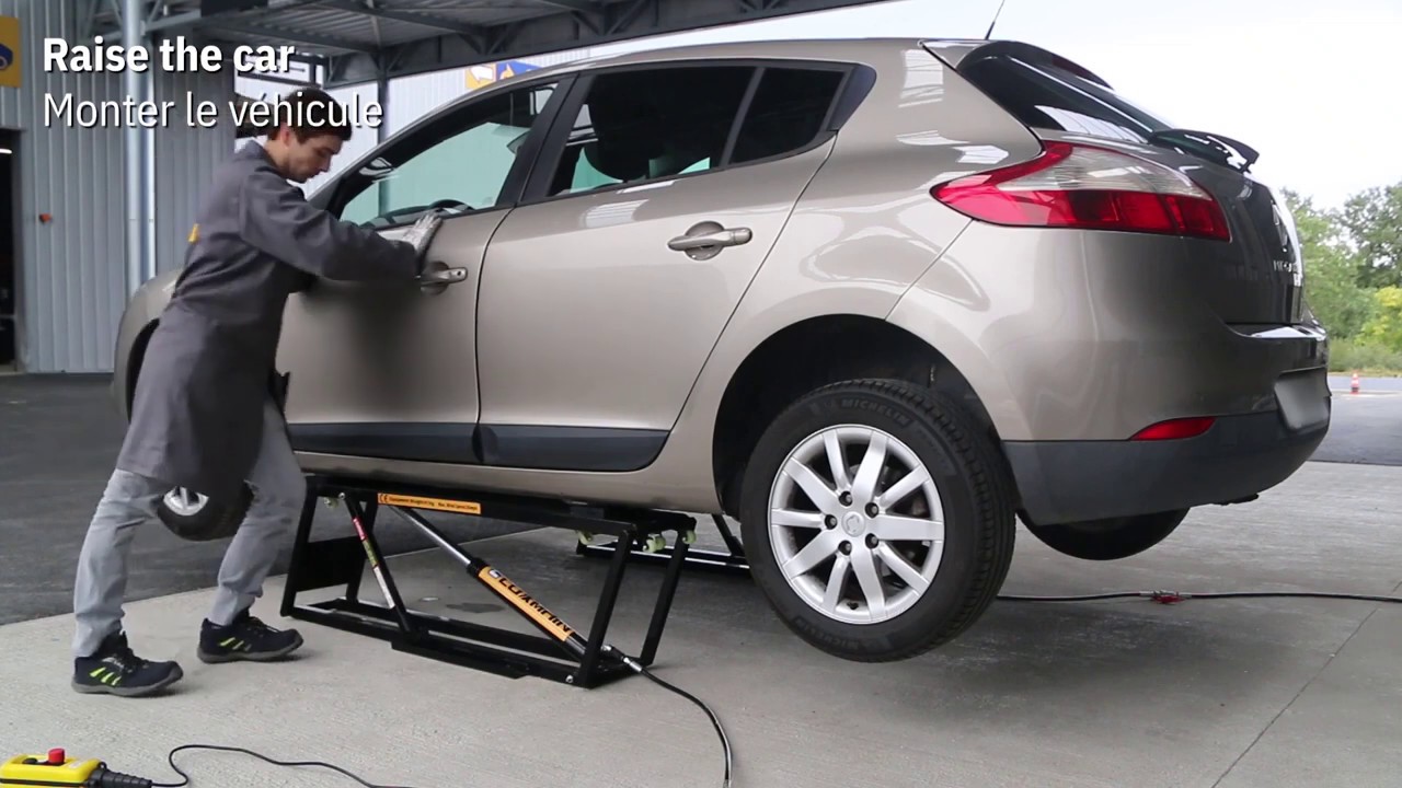 Zvedák GYS QUICK LIFT L520E - YouTube
