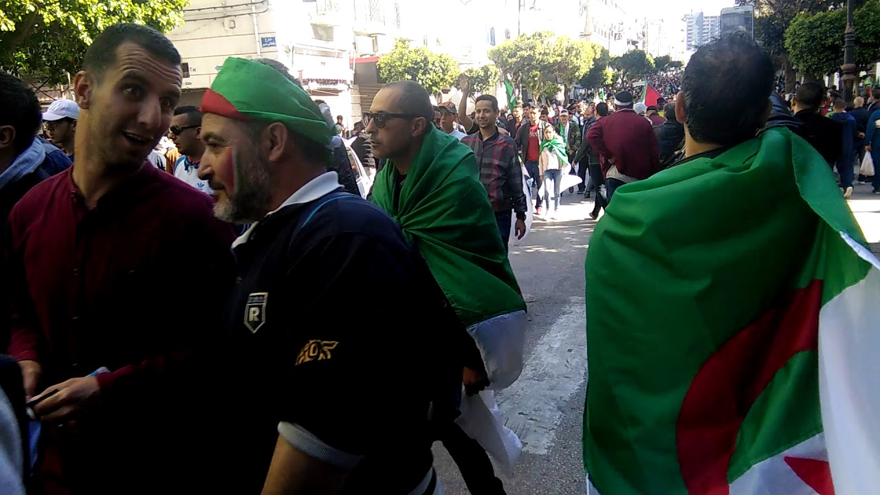 الشعب يوجه رسالة إلى نعيمة صالحي العريضة في العاصمة 12أفريل2019 message ...