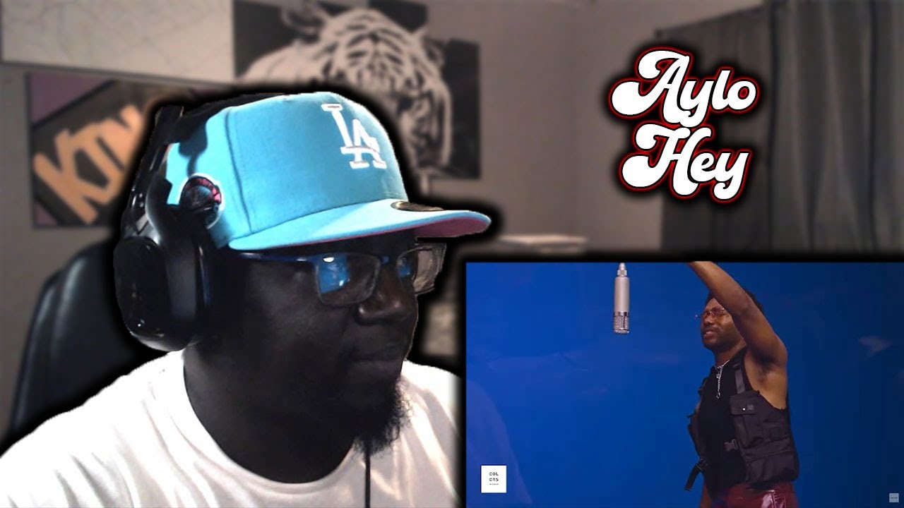 Aylo Hey Colors Show _Reaction- - YouTube