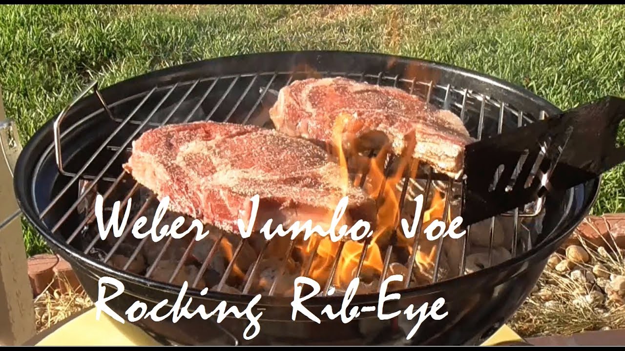 Weber Jumbo Joe Rocking Rib-eye Time Lapse - YouTube