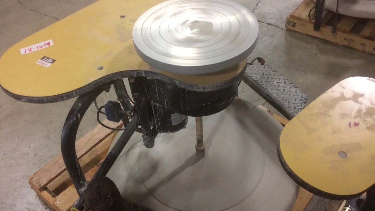 GovDeals: Pottery Wheel: Brent EJ (ID #4478) (C4-1R) (18-160 - YouTube