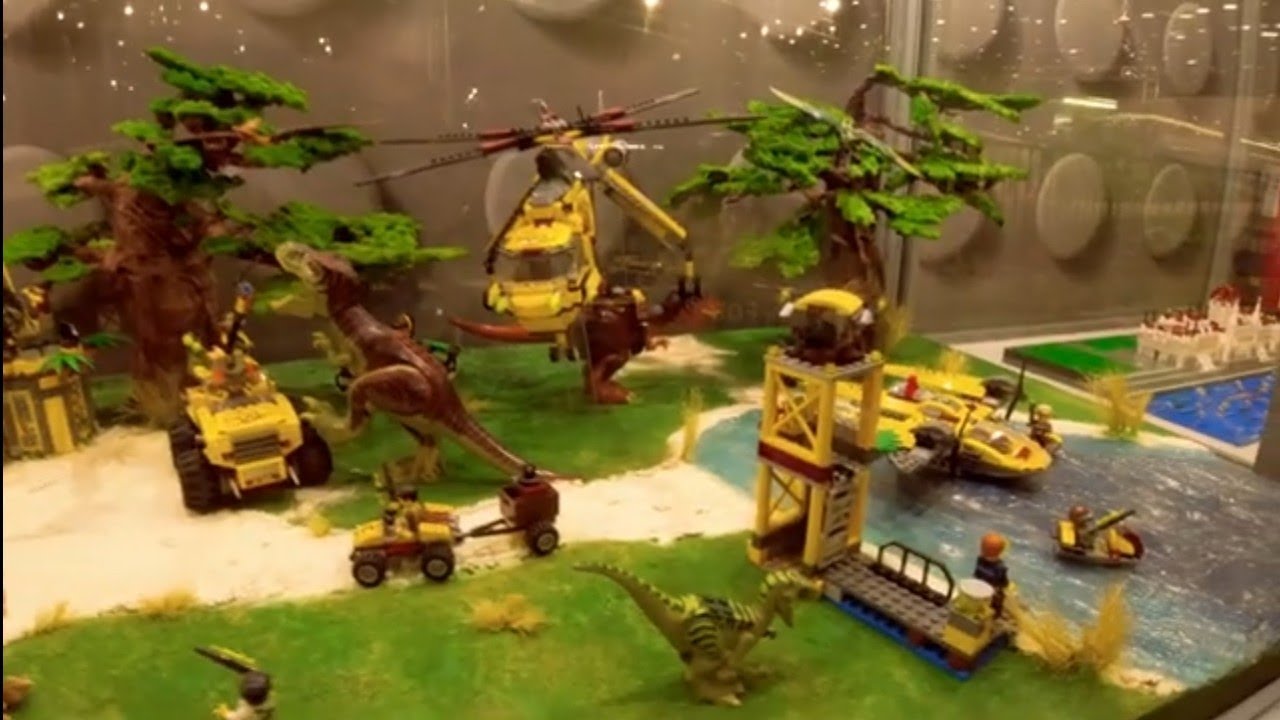 JURASSIC PARK - LEGO WORLD TOUR - YouTube