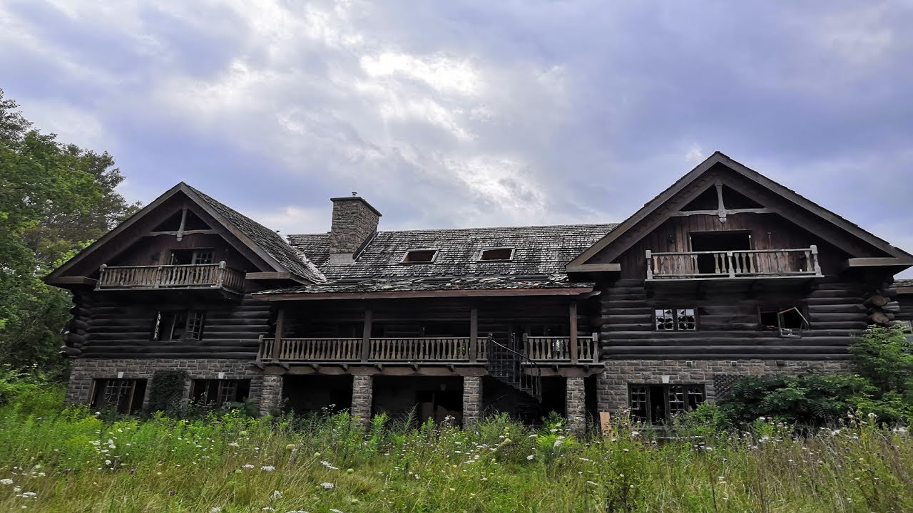 Incredible Abandoned Log Hunting Mansion In Canada! WOW - YouTube