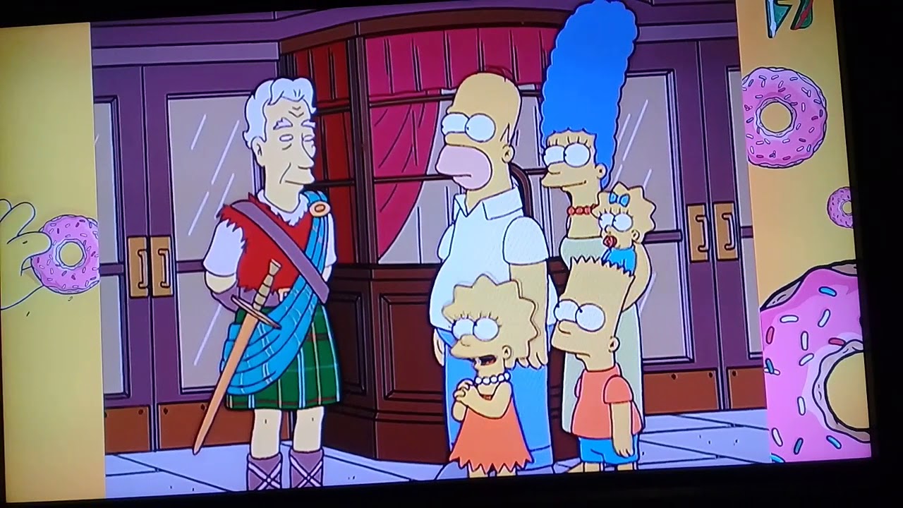 Ian McKellen en los Simpson - YouTube