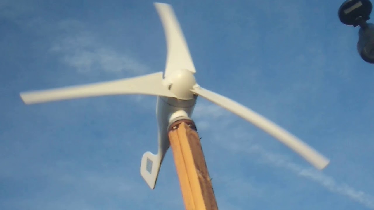 Wind Turbine 3 Blade vs 6 Blade Turbine - YouTube