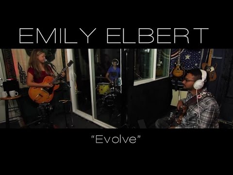 Emily Elbert "Evolve" LIVE at Studio Delux - YouTube