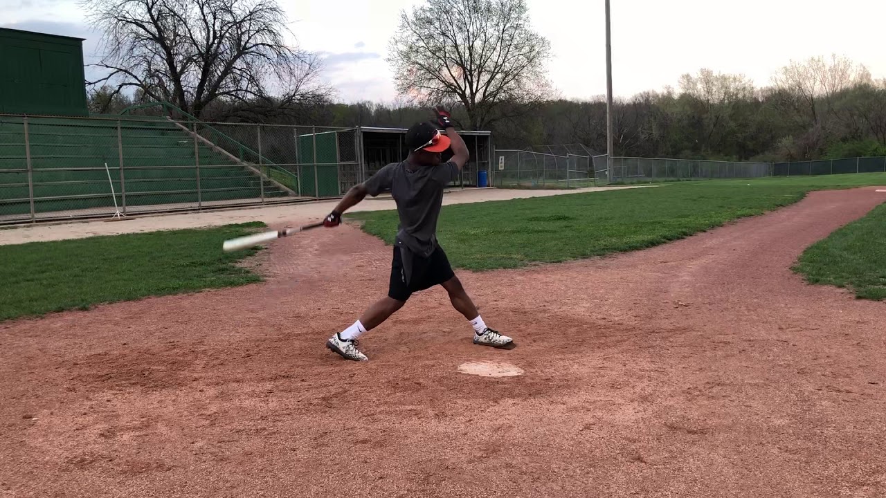 Soft toss- Myles Jasper - YouTube
