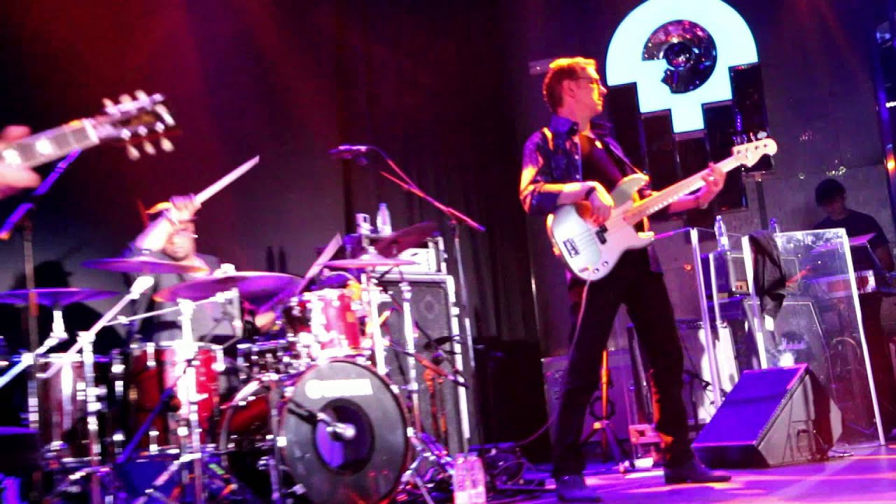 Beth Hart - "Baddest Blues" [Madrid 2015/12/11] - YouTube