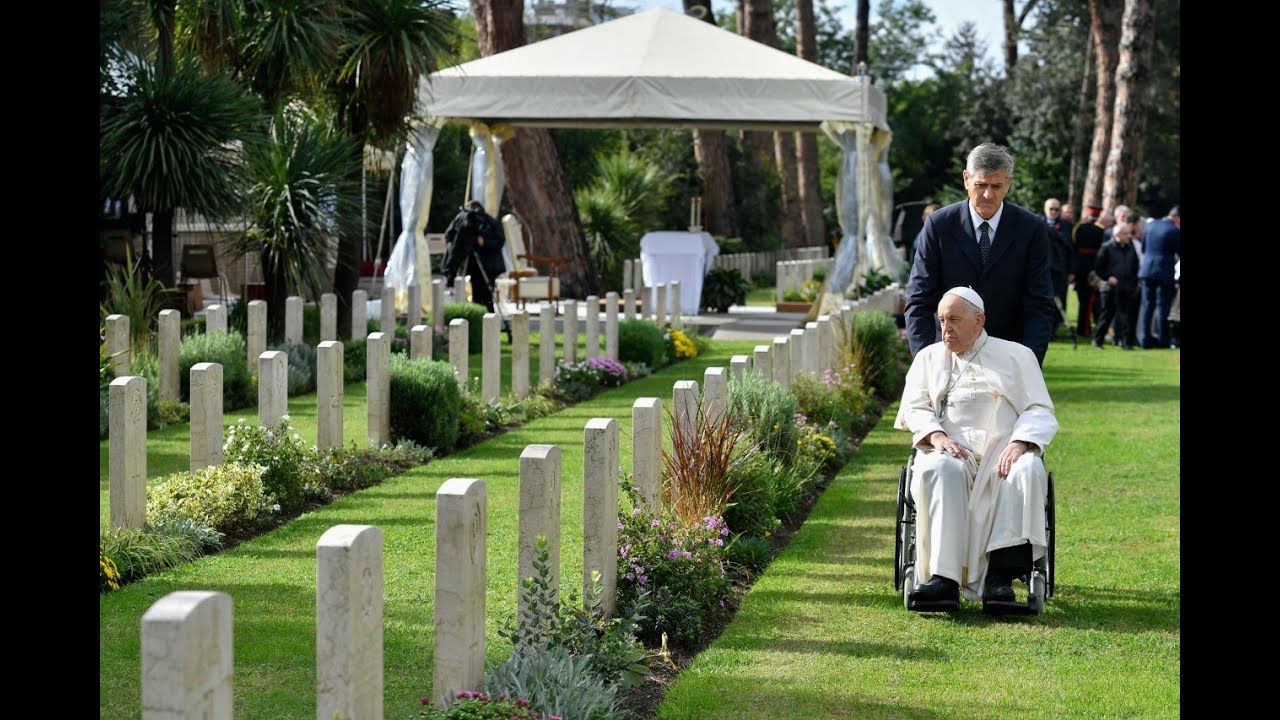 Truyền hình trực tiếp Thánh Lễ cầu nguyện cho các tín hữu đã qua đời ...