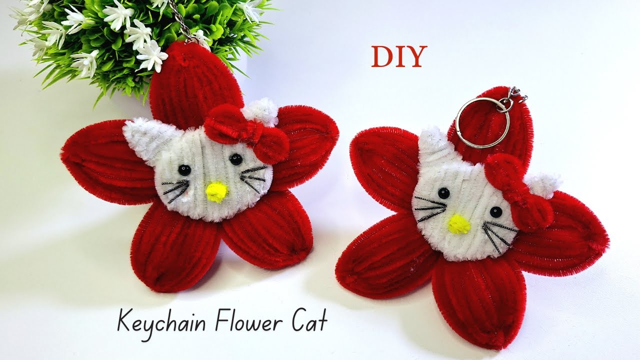 Keychain Flower | Pipe Cleaner Keychain Tutorial - Easy Crafts at Home ...