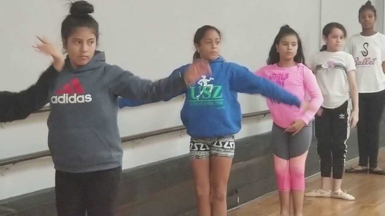Russian Ballet beginners class - YouTube