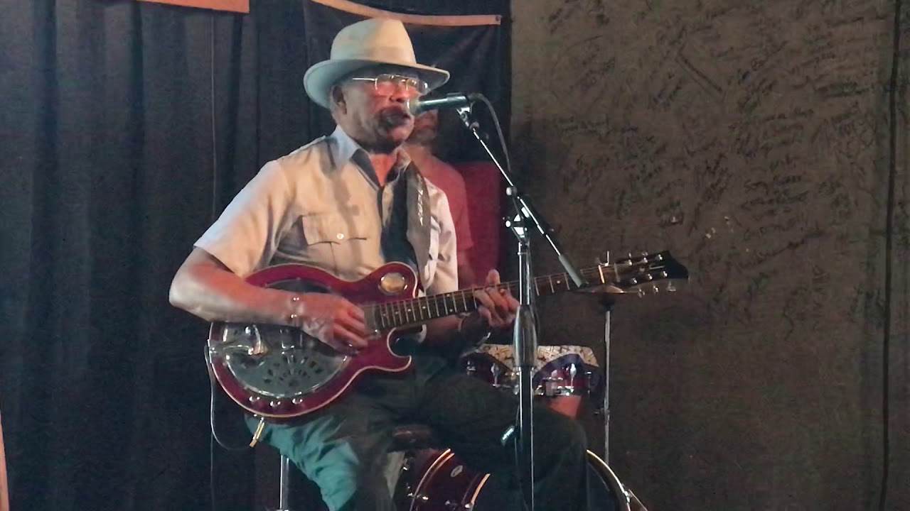 W.C.Clark. Sweet Home Chicago. April 26th. 2019 - YouTube