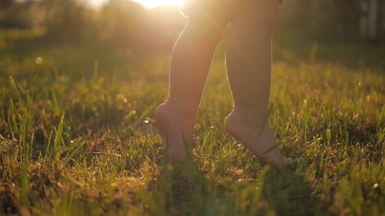 Baby learning to walk in slow motion - no Copyright - YouTube