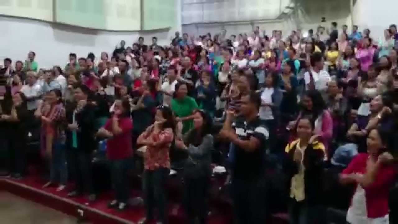 TWT: Baguio - Teachers' Amazing Moves - YouTube