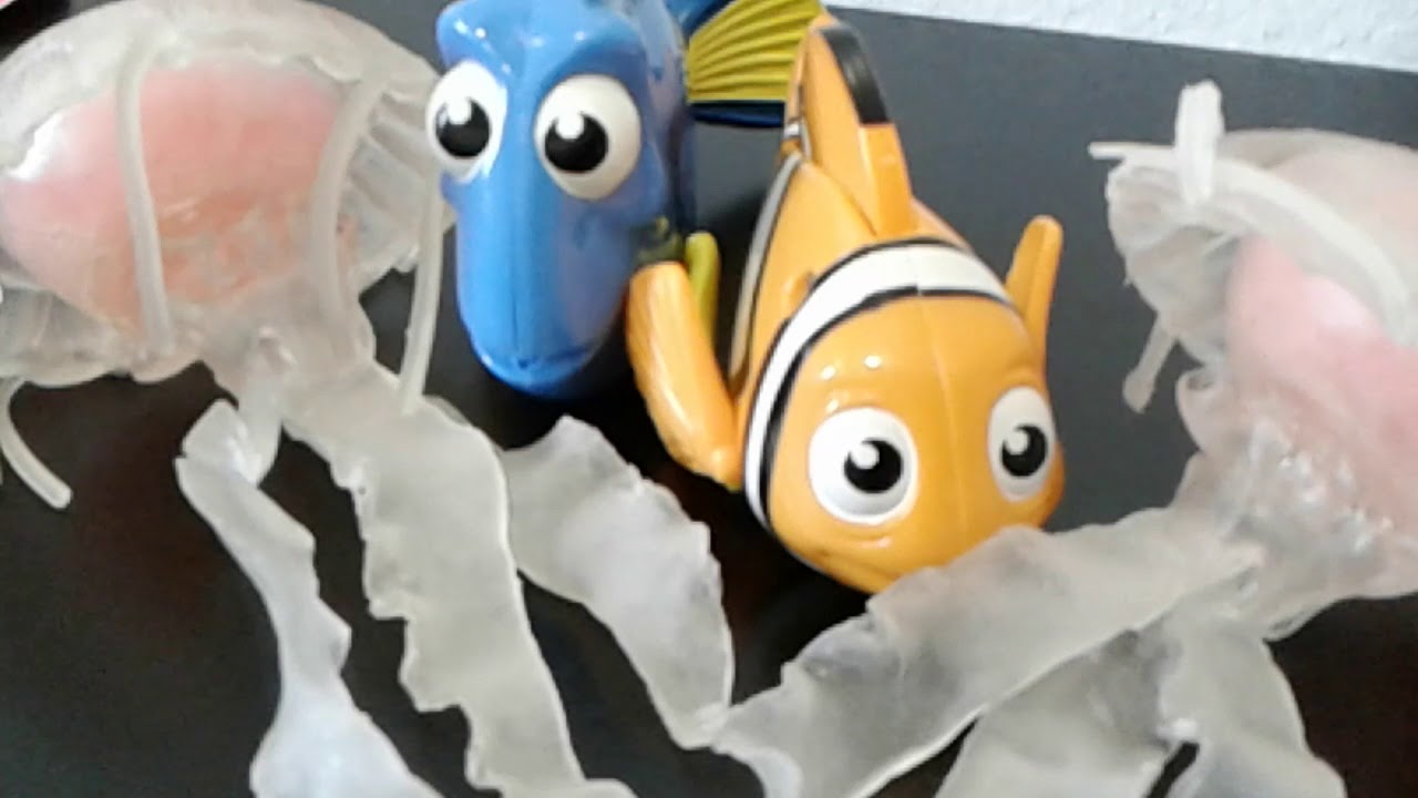 finding nemo escape the jellyfish forest - YouTube