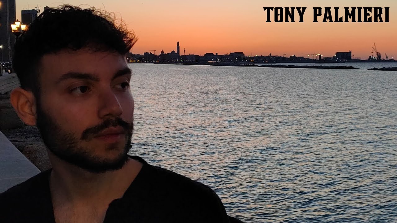 SOLDI, ECONOMIA E MATRIX - TONY PALMIERI - EP#1💸 - YouTube
